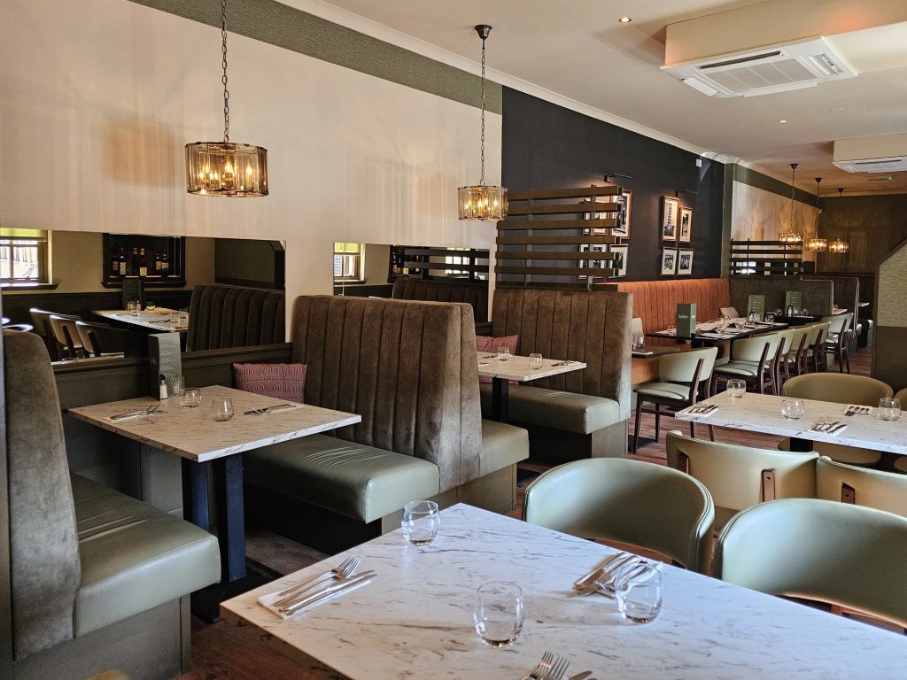 Cardosi's Restaurant dinner review by Suzanne Oswald - Mill Renfrewshire