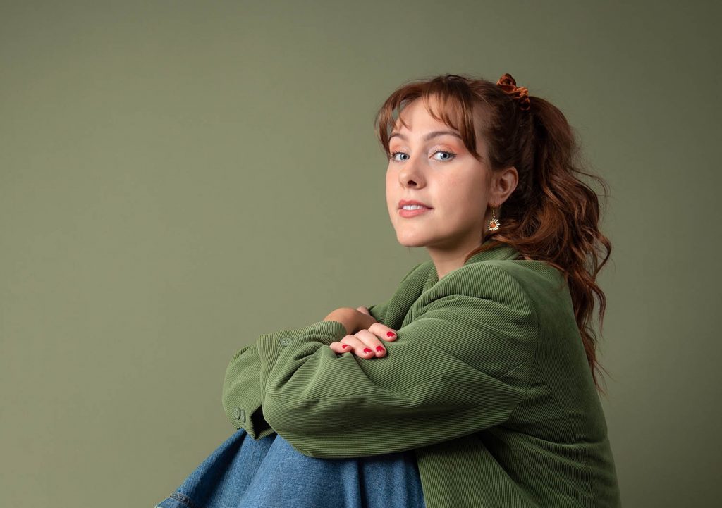 Beth Robb Adams: Paisley's rising star of stage and screen - Mill ...